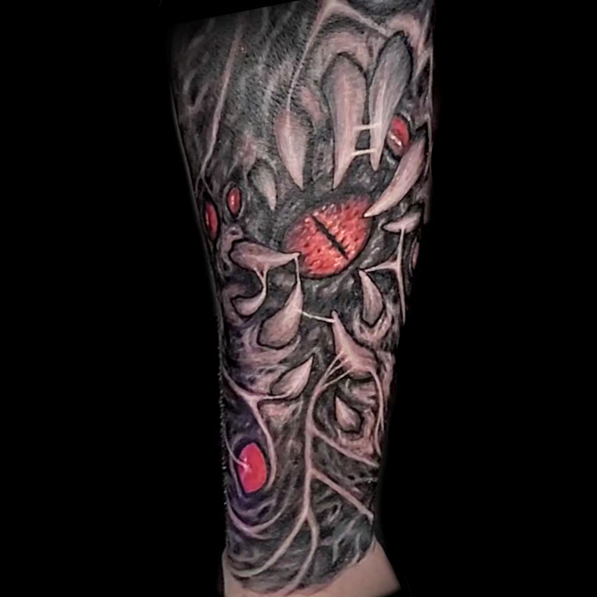 dark tattoos - Masterpiece Tattoos San Francisco bay area, dark tattoo ...